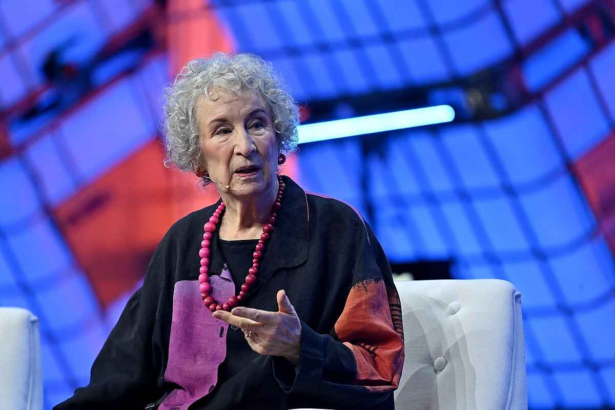 Margaret Atwood : la « grande dame des lettres canadiennes